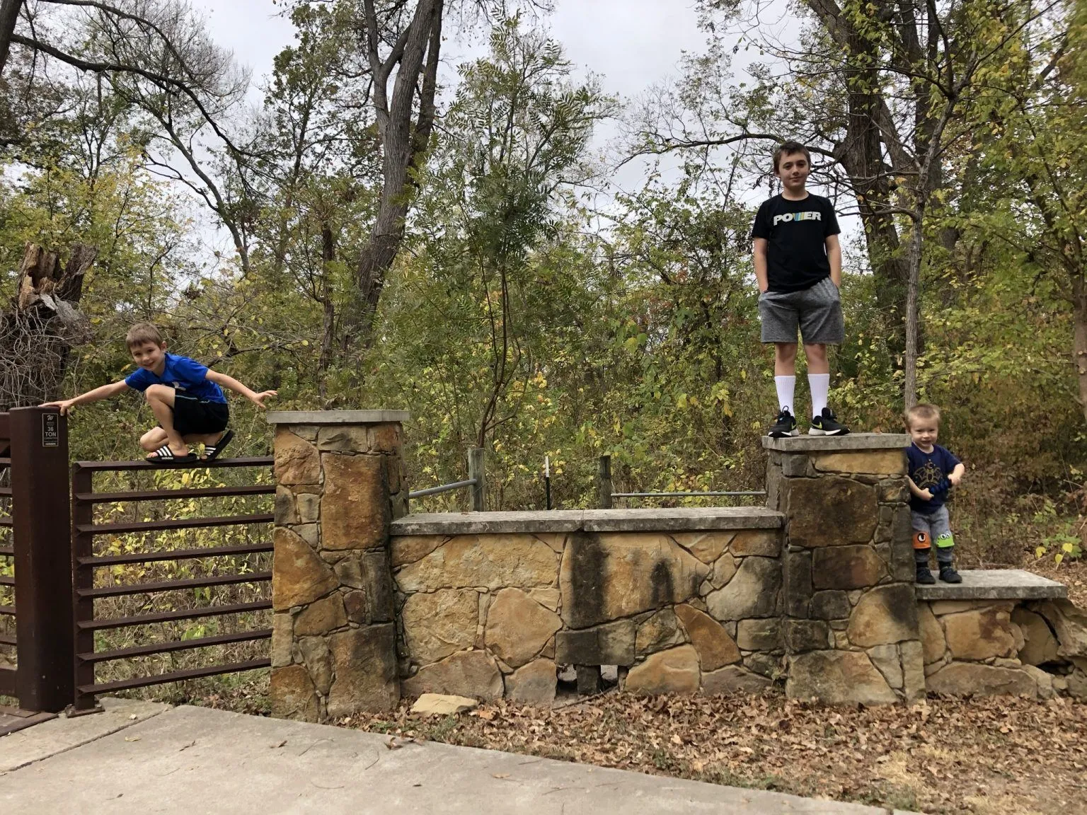 Favorite Round Rock Hikes - Round the Rock